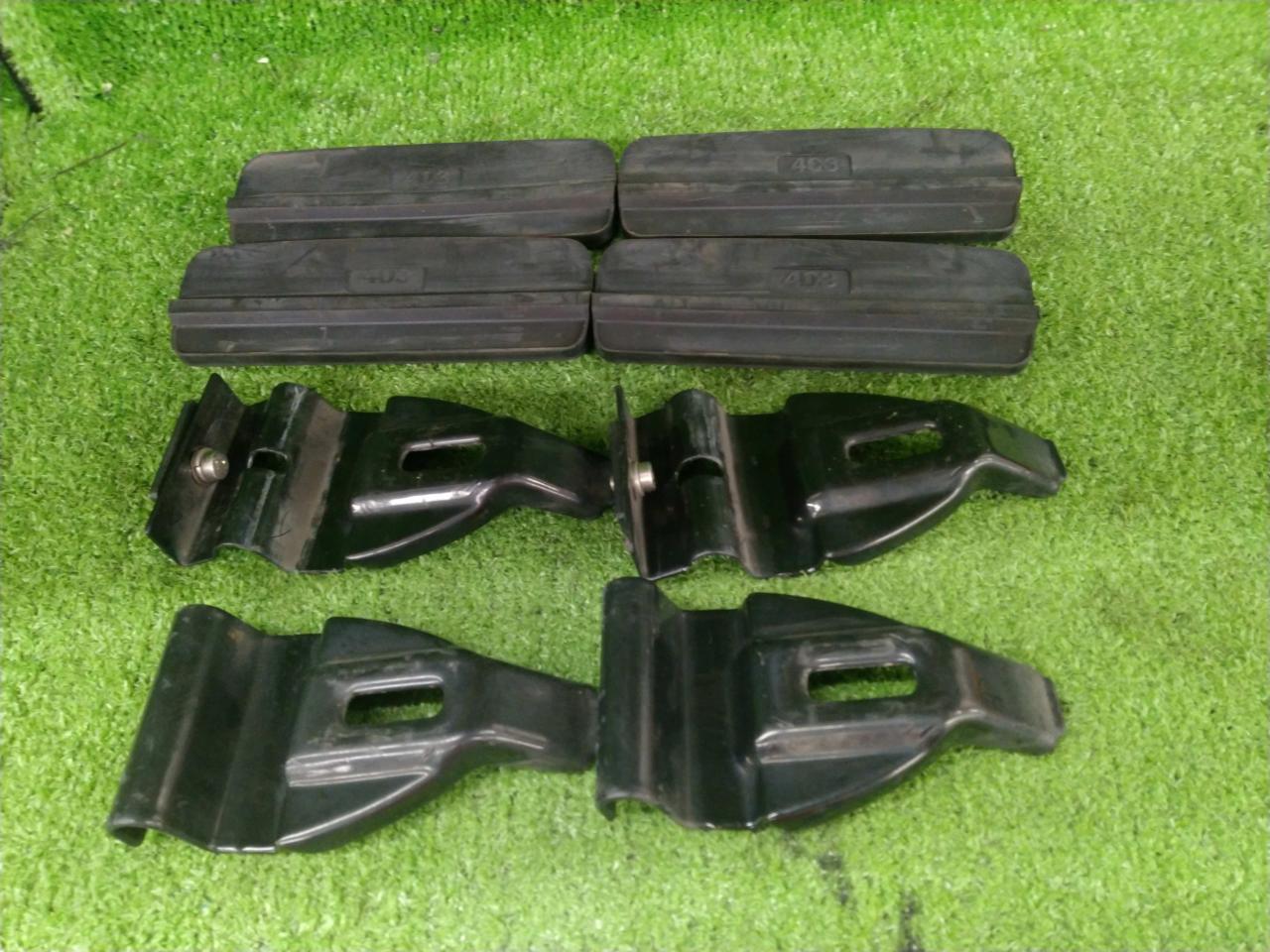 INNO/RV-INNO(イノー) 車種別取付フック K460 【80系 ノア/ヴォクシー/エスクァイア】 | カー用品 キャリアを通販で購入する | 中古カー＆バイク用品の販売ならアップガレージ