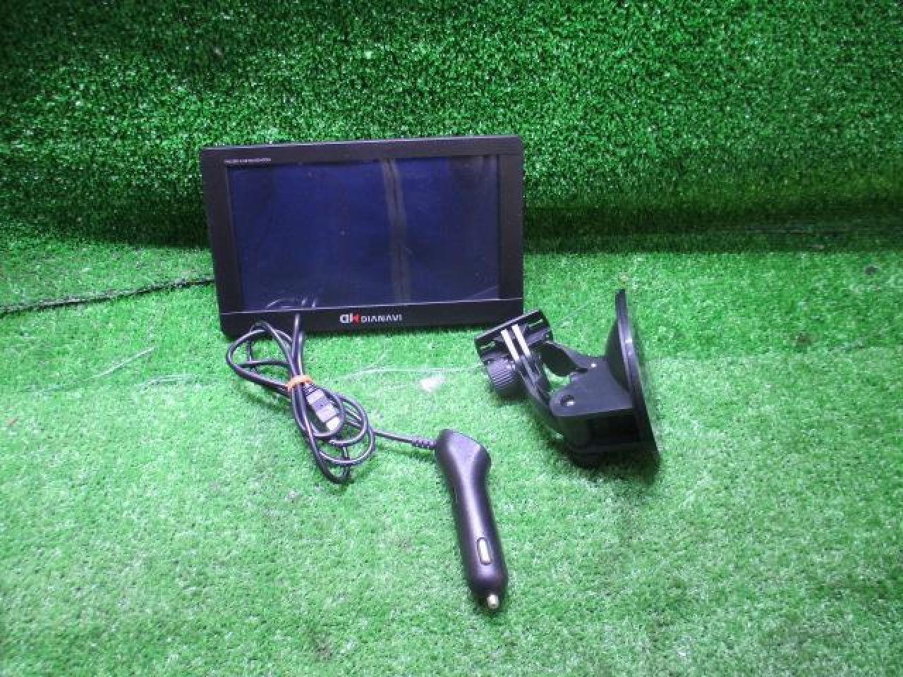 DIANAVI DNK-7615J | カー用品 カーナビ(地デジ） ポータブルメモリーナビ（地デジ)を通販で購入する | 中古カー＆バイク用品の販売ならアップガレージ