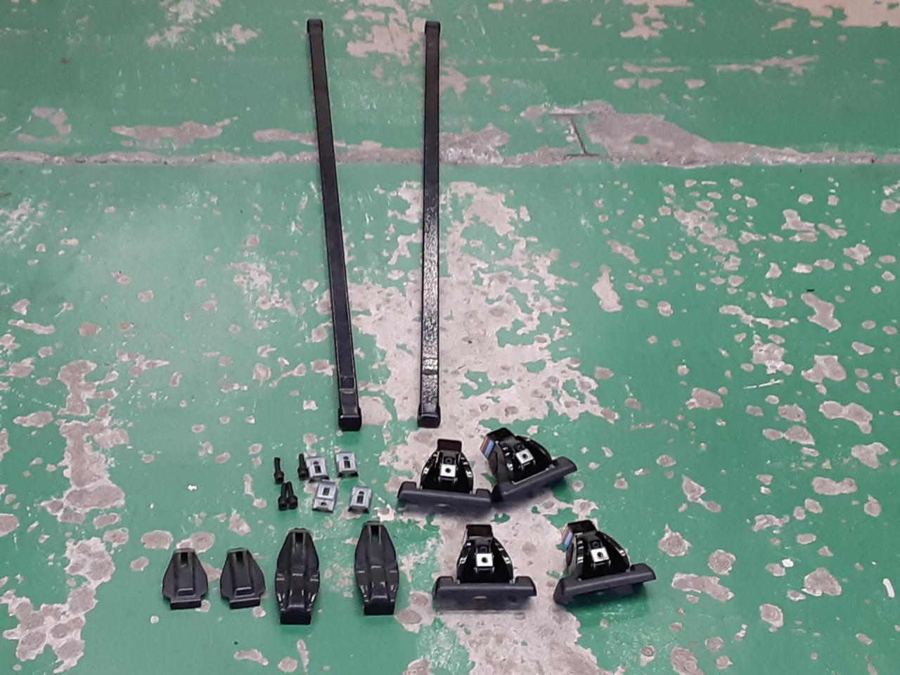 TERZO(テルッツォ)[EB6+EF14?]スクエアバー+ベースフット/ルーフオンタイプベースフット | 中古品 | アップガレージ 津店 | カー用品 キャリアを通販で購入する | 中古 ...