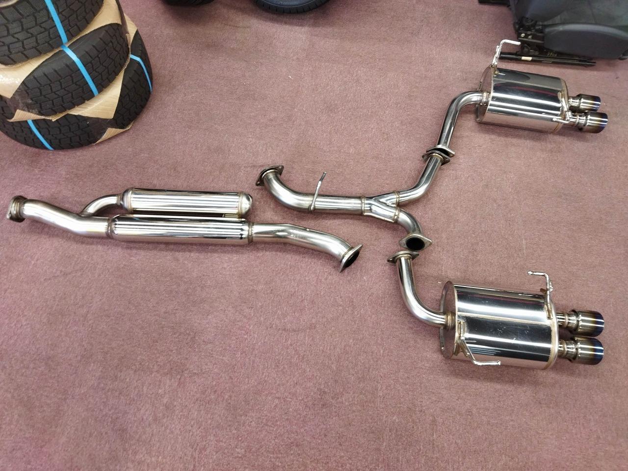 HKS Super Turbo Muffler(スーパーターボマフラー) JQR40164092 | カー用品 吸気・排気系 マフラーを通販で ...