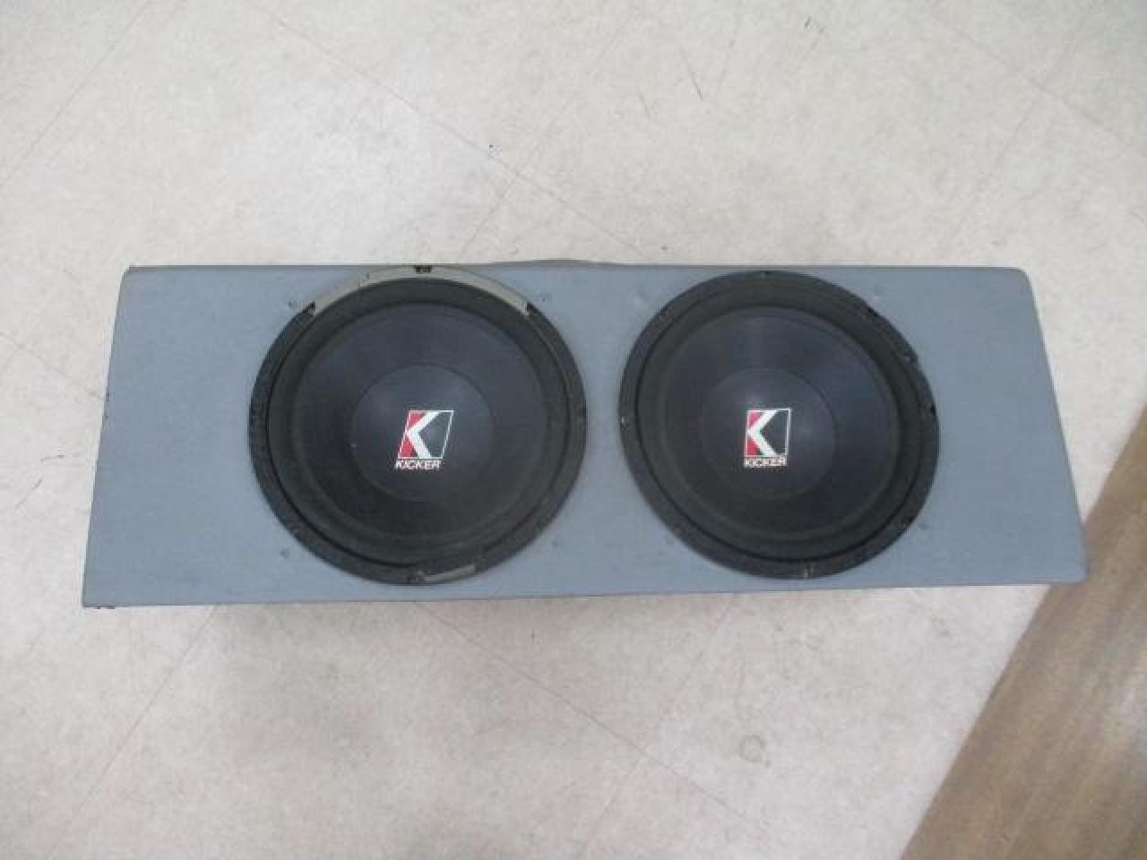 KICKER(キッカー) C10a 2発サブウーファー 自作BOX付き | 中古品 | アップガレージ 栃木大田原店 | カー用品 スピーカー ...