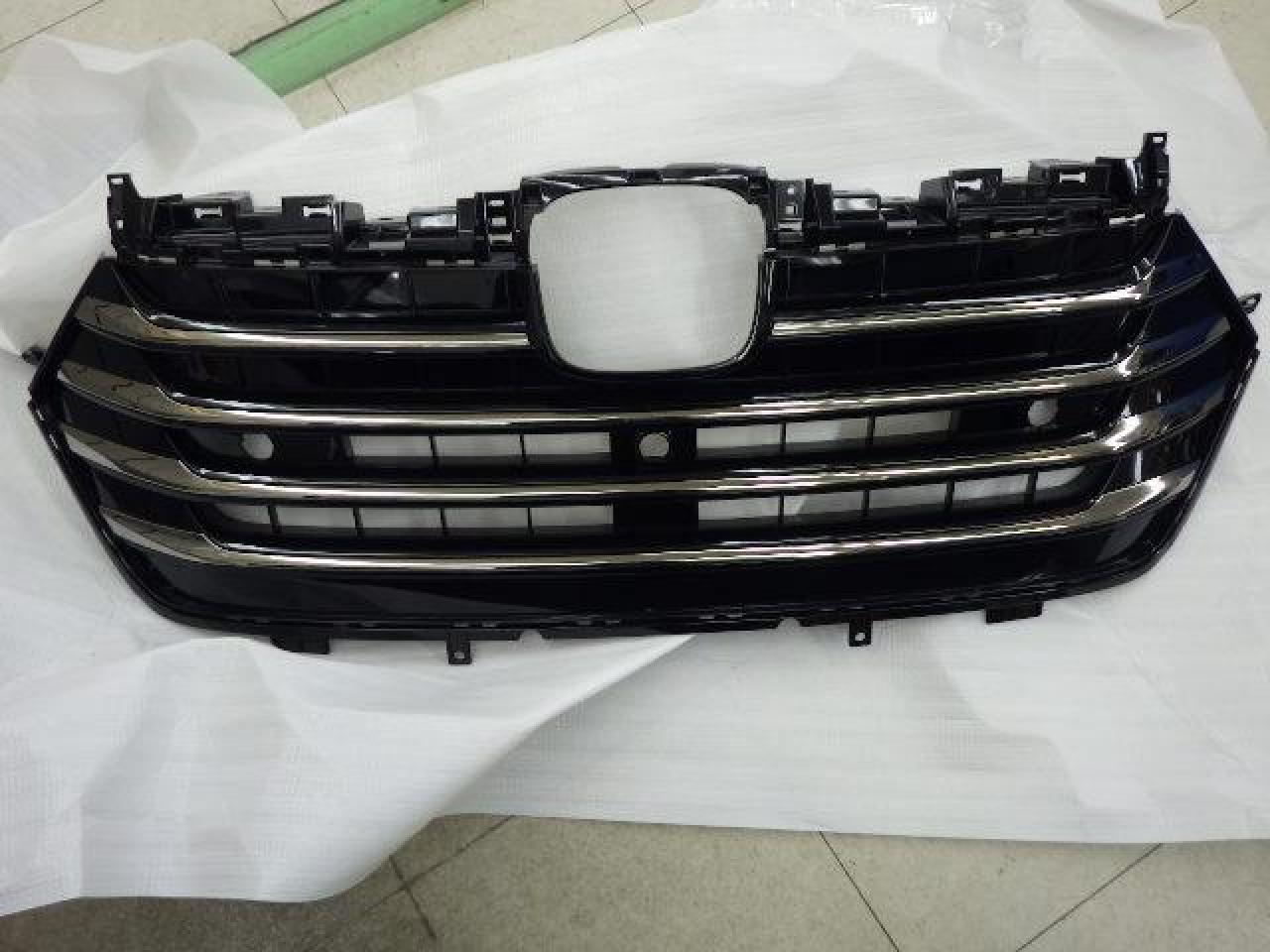 RC1 オデッセイ 後期 純正フロントグリル 71121-T6A-Z010-M1 | 中古品 | アップガレージ 長野伊那店 | カー用品 ...