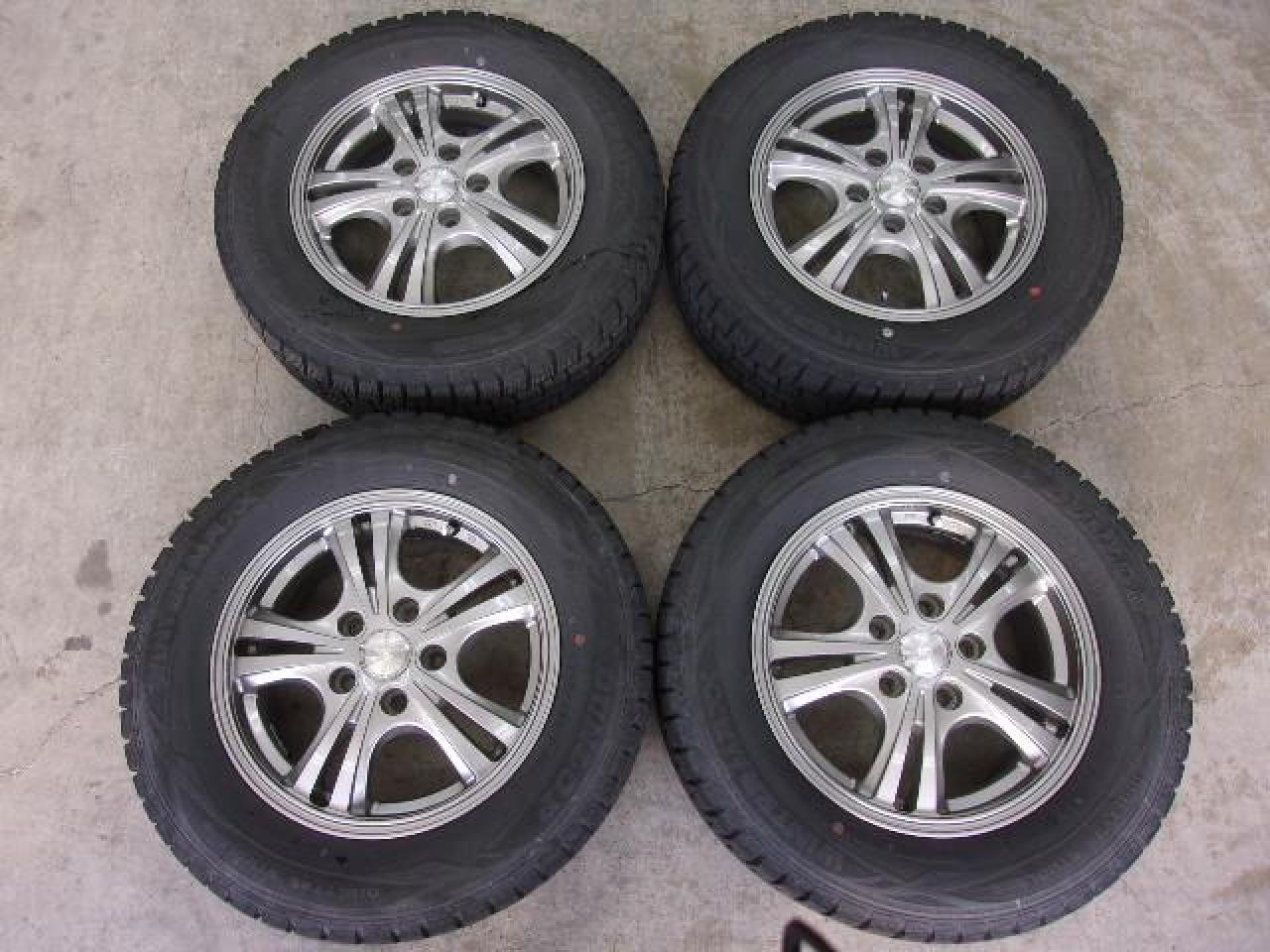 Stranger + DUNLOP(ダンロップ) WINTERMAXX WM01 | カー用品 スタッドレスタイヤホイールセット 15インチ ...