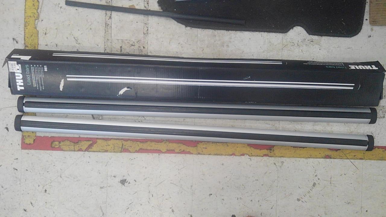 THULE(スーリー) 861 エアロバー | 中古品 | アップガレージ 横浜町田総本店 | カー用品 キャリアを通販で購入する | 中古 ...