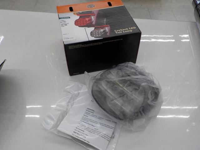 【ツーリング】HarleyDavidson(ハーレーダビッドソン) LEDテールライト レイバックスモーク/67800617【純正オプション品 ...