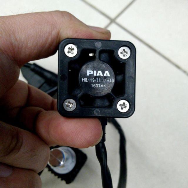 PIAA(ピア) LED バルブ【H8/9/11/16】【値下げしました】 | カー用品 バルブ・HID LEDバルブを通販で購入する | 中古カー＆バイク用品の販売ならアップガレージ