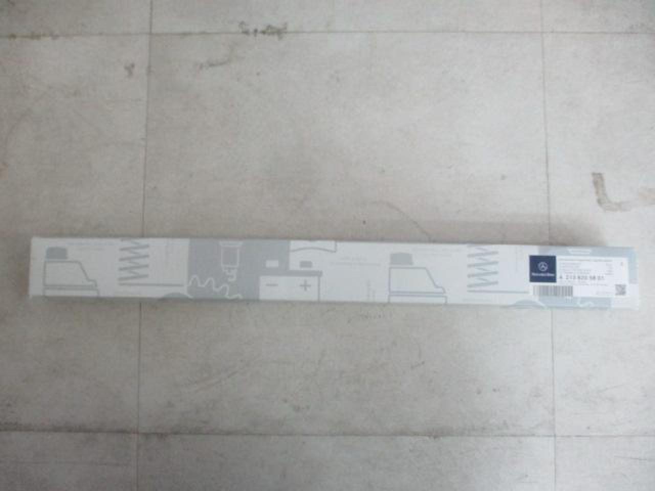 メルセデスベンツ 純正ワイパー | 新古品 | アップガレージ 山梨中央店 | カー用品 メンテナンス ワイパーを通販で購入する | 中古カー ...