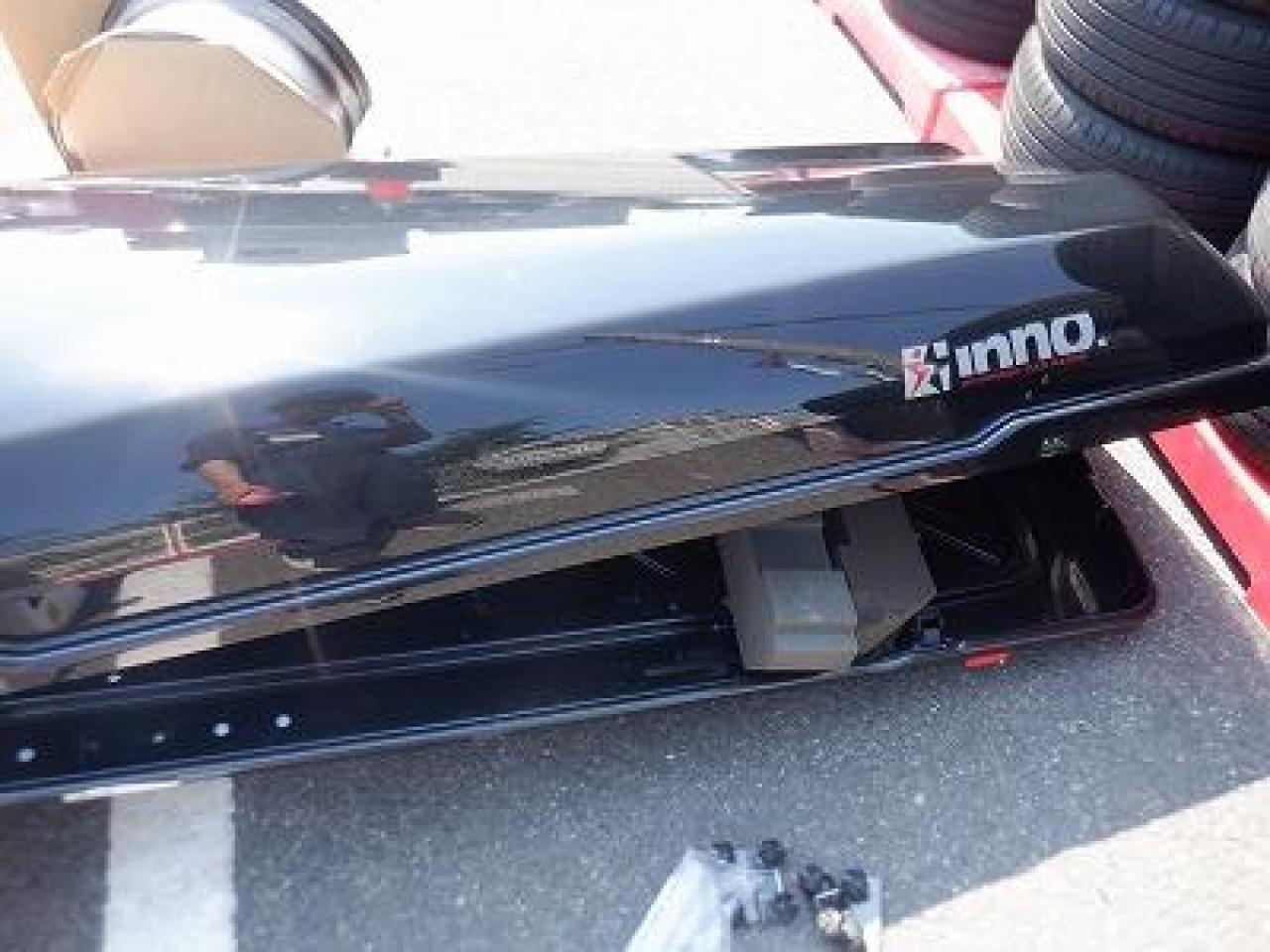 INNO BR570 ルーフボックス | カー用品 キャリア ルーフBOXを通販で購入する | 中古カー＆バイク用品の販売ならアップガレージ