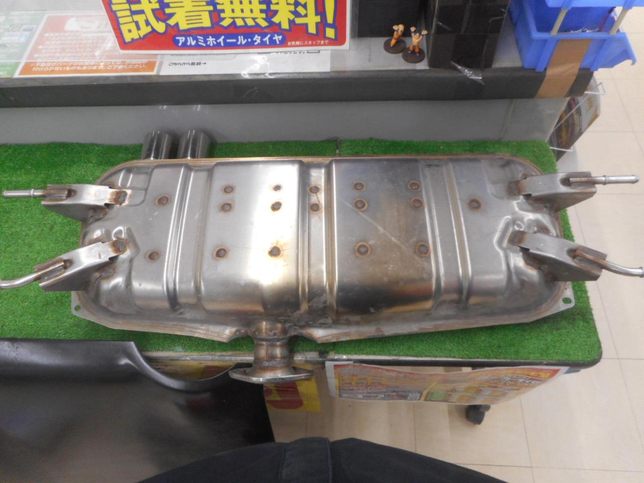 マツダ純正(MAZDA) NDロードスター純正マフラー | カー用品 吸気・排気系 マフラーを通販で購入する | 中古カー＆バイク用品の販売 ...