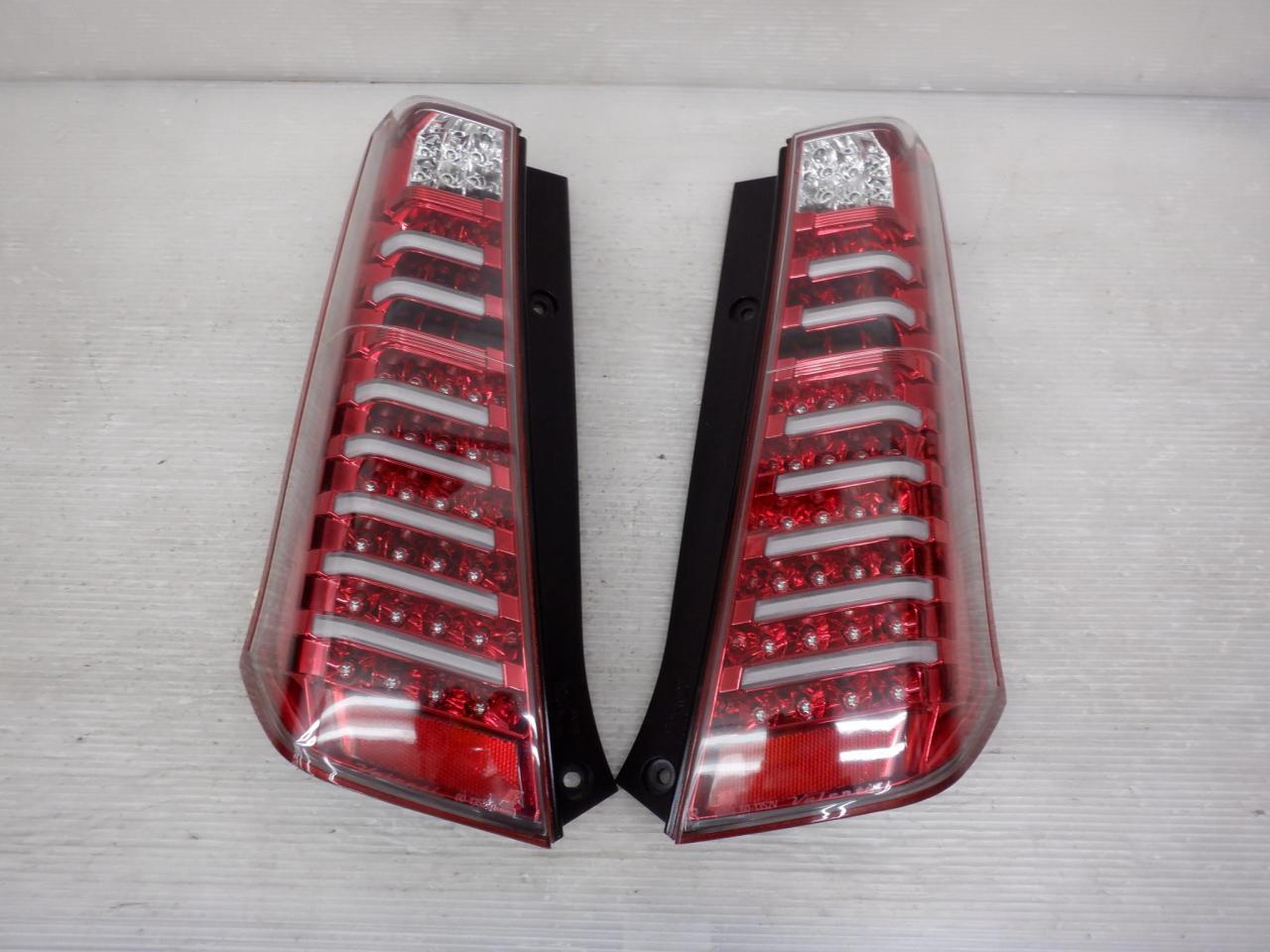 Valenti ジュエルLEDテールランプ TS23WGR-CR-1 ワゴンR MH23/AZワゴン MJ23 | カー用品 ボディパーツ テールレンズを通販で購入する | 中古カー＆バイク用 ...