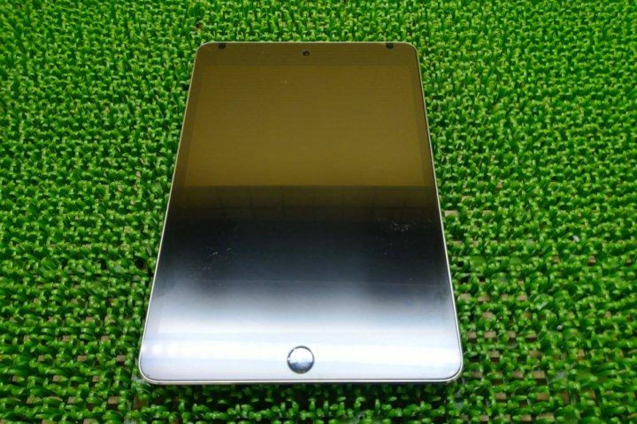 Apple 中古ipad mini4 64GB スペースグレイ | カー用品 カーAVアクセサリー iPhoneを通販で購入する | 中古カー ...