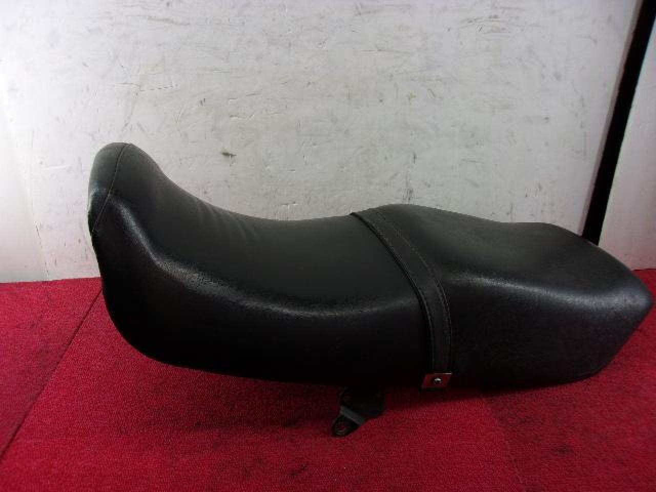 HONDA(ホンダ) 純正シート(ベース) CB750F(年式不明)外し | 中古品 | アップガレージ ライダースナップス足立店 | バイク ...