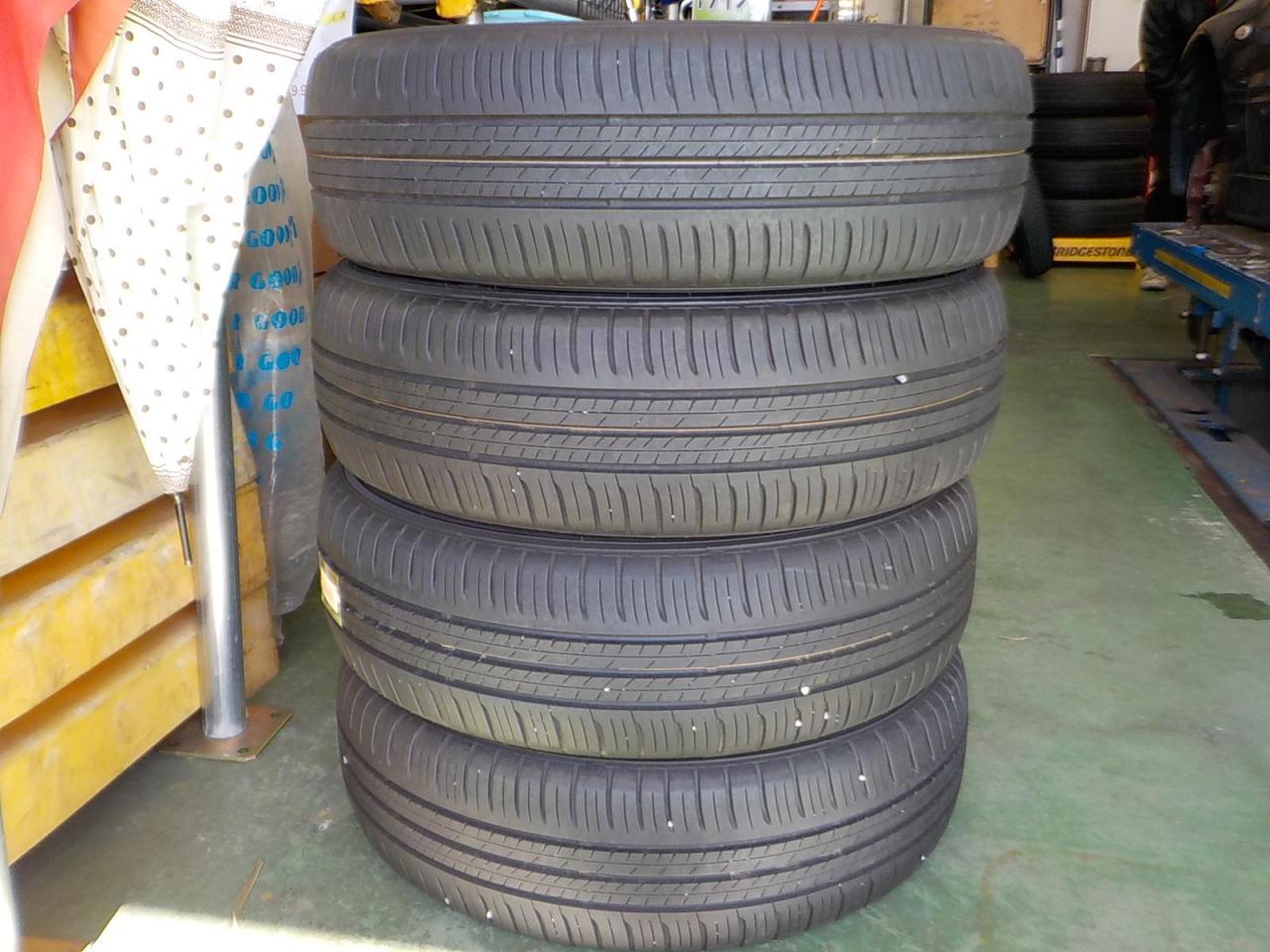 DUNLOP ENASAVE EC300+ 195/60R17 90H 2021年製 4本セット | カー用品 タイヤ 17インチタイヤを通販で購入する | 中古カー＆バイク用品の販売なら ...