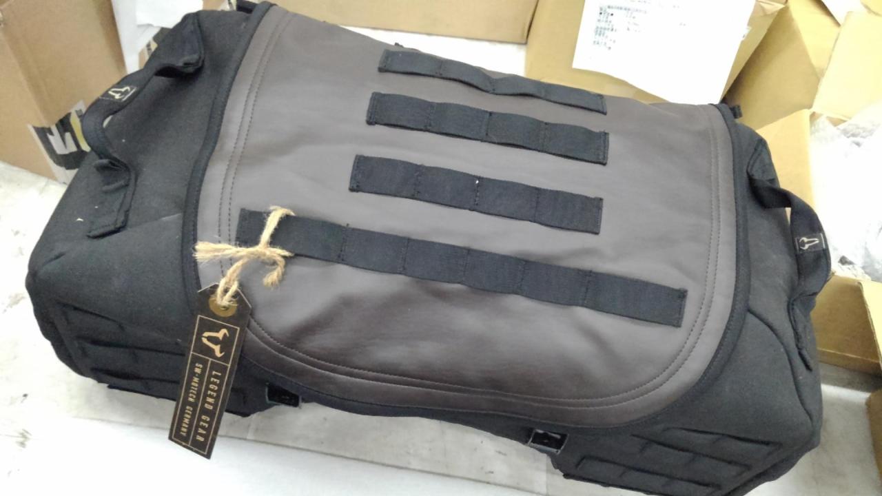 SW-MOTECH LEGENDGEAR LR2 テールバッグ 48L | バイク用品 ツーリング用品 バッグ(二輪)を通販で購入する ...