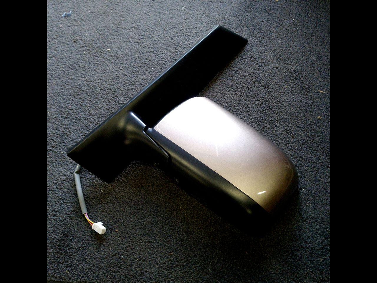 ☆大幅値下げ!!☆日産純正 純正ドアミラー 助手席側のみ【セレナ C26 前期】 | 中古品 | アップガレージ 国立府中インター店 | カー ...