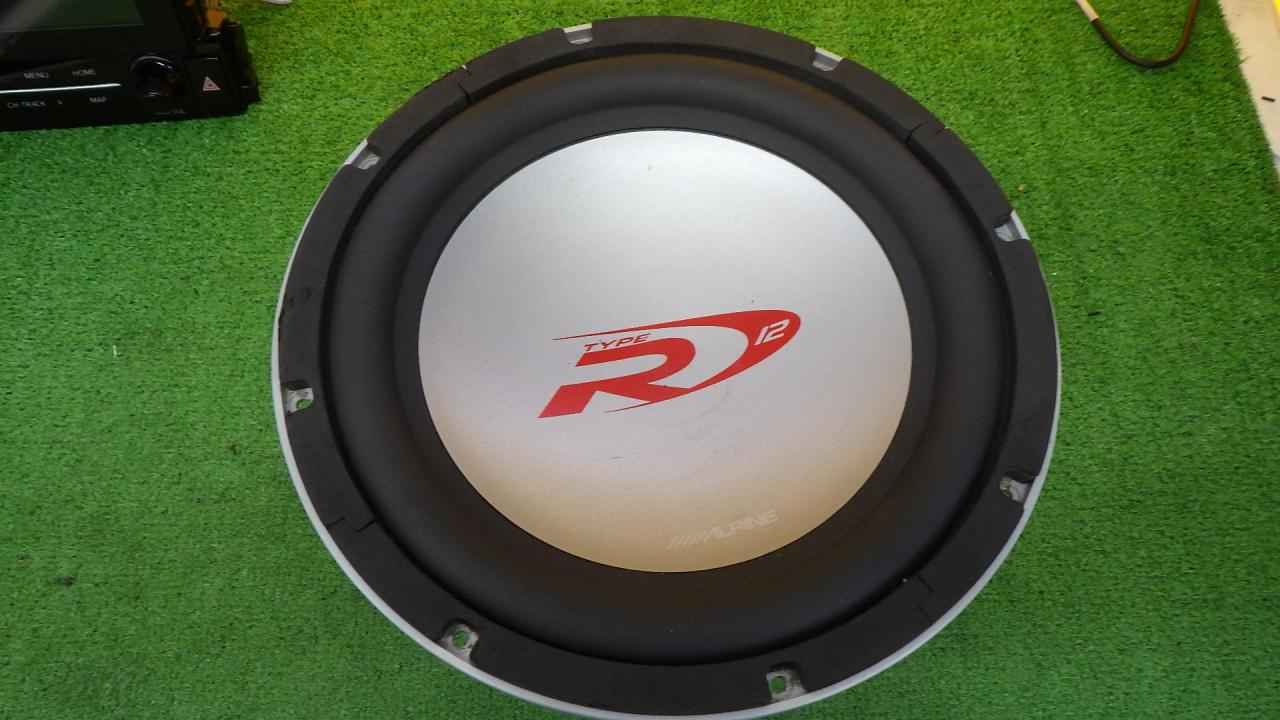 ALPINE SWR-1241D | カー用品 スピーカー サブウーハースピーカーを通販で購入する | 中古カー＆バイク用品の販売ならアップガレージ