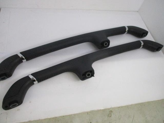 トヨタ 30系アルファード後期 純正レザー巻きアシストグリップ | カー用品 インテリア その他インテリアを通販で購入する | 中古カー ...