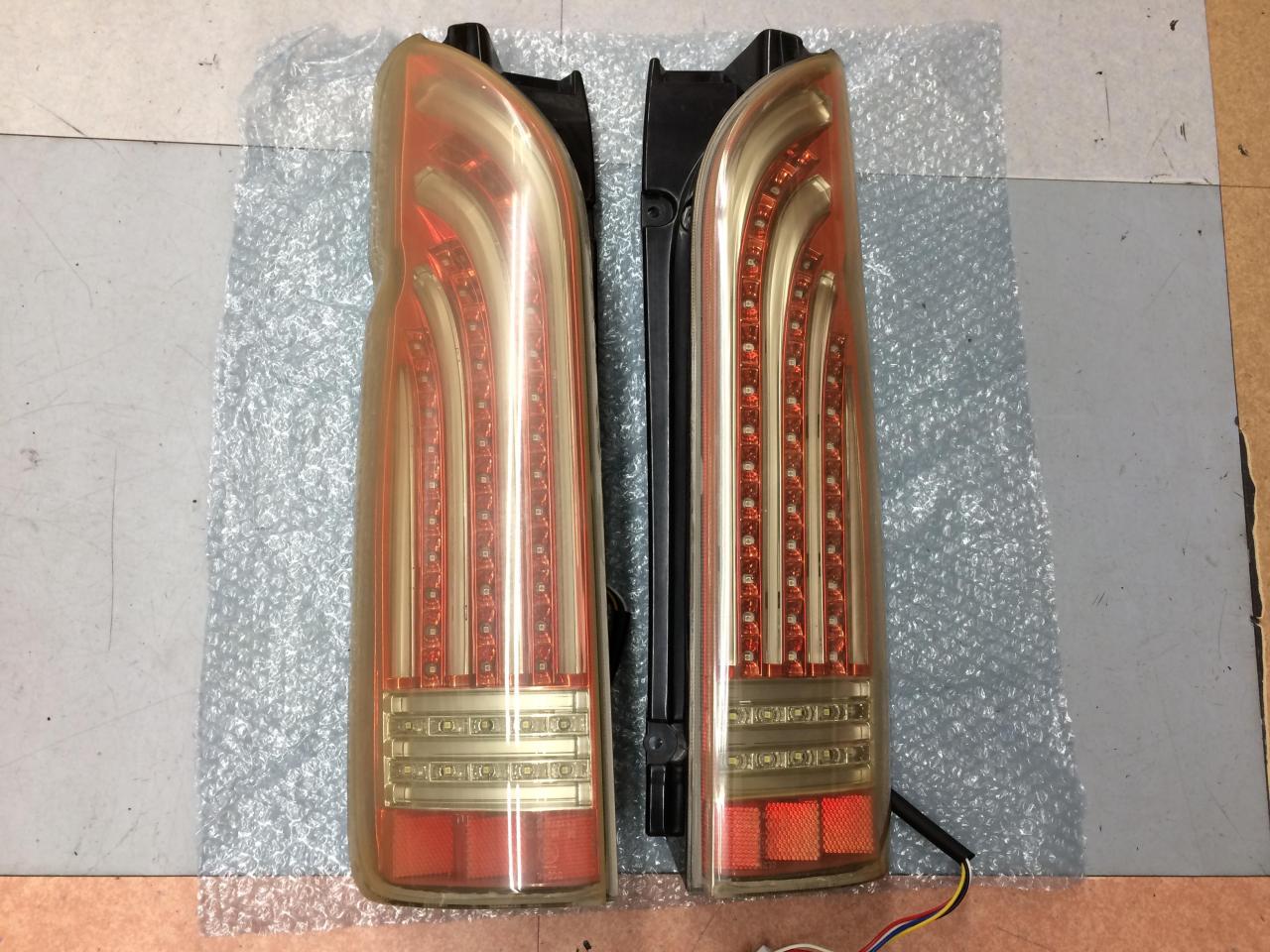 キャンペーン特価!! HELIOS LEDテール ハイエース200系 わけあり | カー用品 ボディパーツ テールレンズを通販で購入する ...