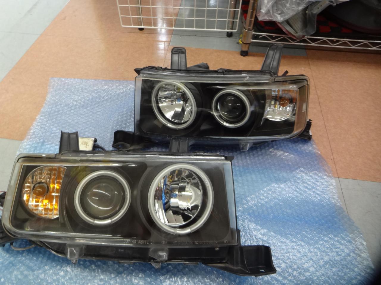 ワケアリ SONAR イカリングヘッドライト bB NCP30 | わけあり | アップガレージ 豊明・国1店 | カー用品 ボディパーツ ...