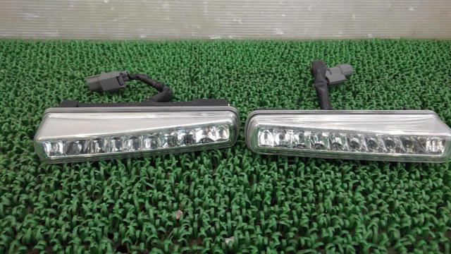 HONDA ヴェゼル/RU1純正LEDデイライト 【STANLEY P5603】 | 中古品 | アップガレージ 横浜町田総本店 | カー用品 ...