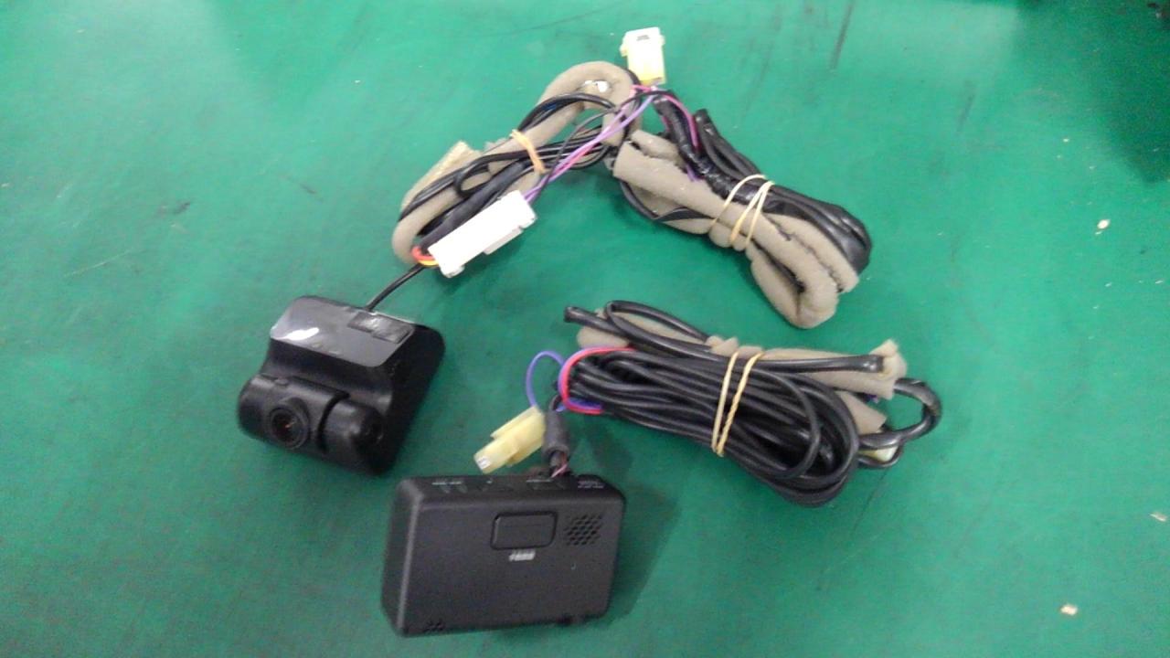 HONDA純正ドライブレコーダー 08E30-PA2-AM00-01&08E30-PG3-000 前後カメラ ナビ連動モデル | カー用品 ...