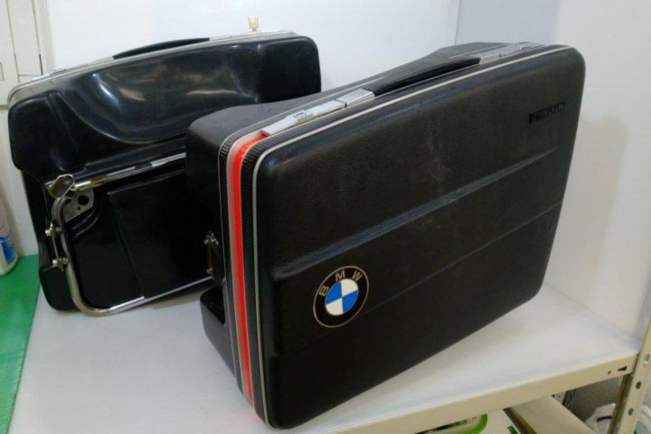 【R100RT(87年)】 BMW 純正パニアケース 【値下げしました!】 | バイク用品 ツーリング用品 BOX(二輪)を通販で購入する ...