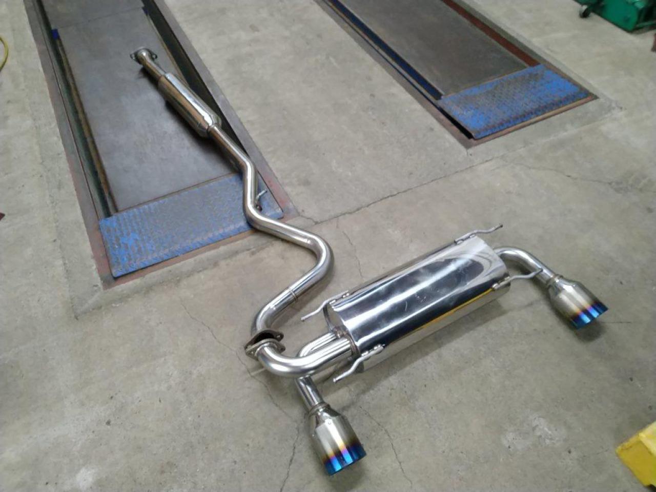 BLITZ NUR-SPEC VSR 86/BRZ(ZN6/ZC6) | 中古品 | アップガレージ 越谷店 | カー用品 吸気・排気系 ...