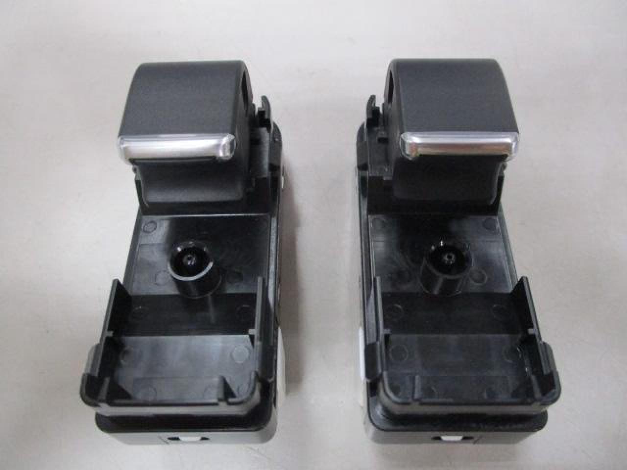 値下げしました!! マツダ純正 KE系 CX-5 後期純正 パワーウインドウースイッチ 【G46C-66-370A】×2コ | カー用品 ...