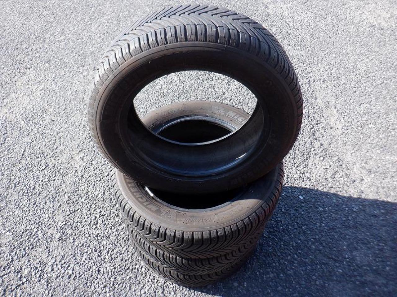 値下げしました!【4本セット】MICHELIN(ミシュラン) CROSS CLIMATE オールシーズンタイヤ | カー用品 タイヤ 15 ...