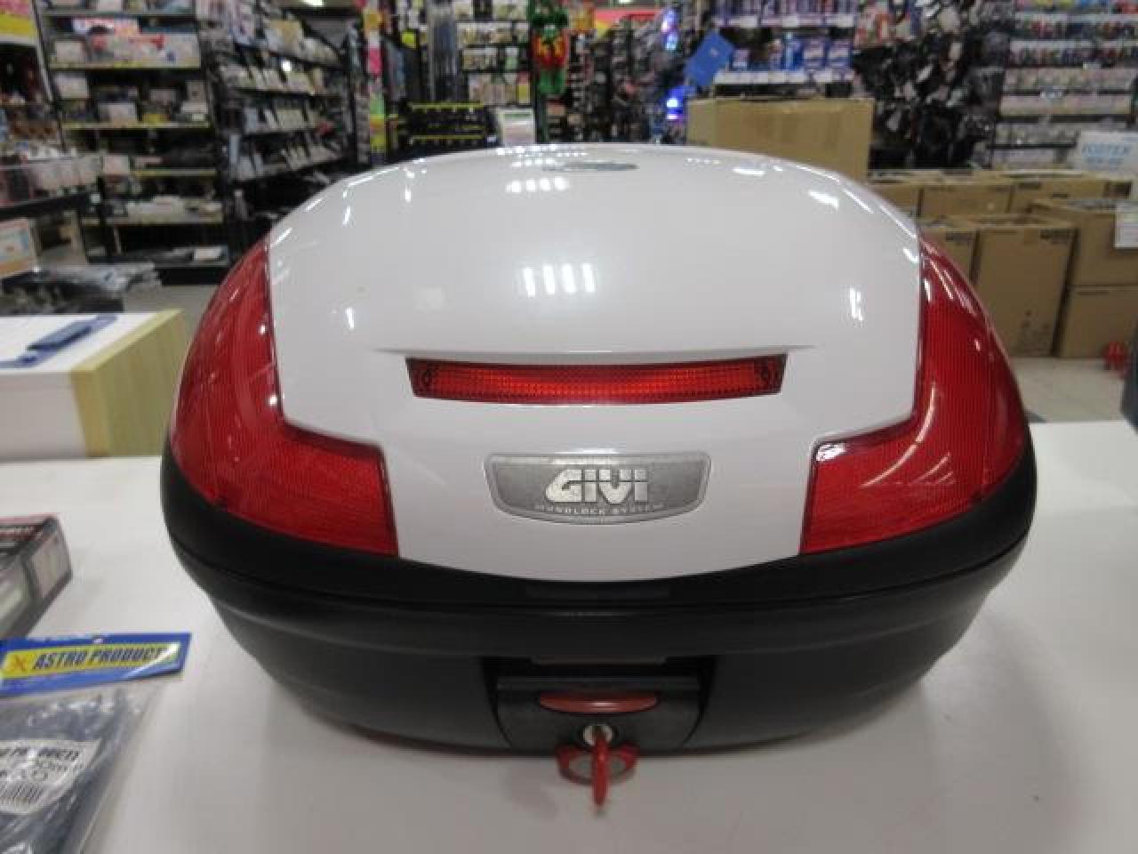 GIVI Simply E470 ボックス (V10457) | 中古品 | アップガレージ 新潟長岡店 | バイク用品 ツーリング用品 ...
