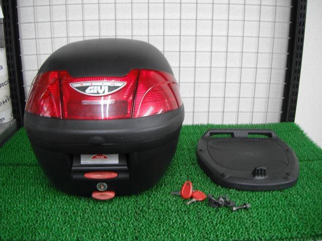 GIVI E230 SLIM モノロックケース | 中古品 | アップガレージ ライダース奈良橿原店 | バイク用品 ツーリング用品 BOX(二輪)を通販で購入する | 中古カー＆バイク用品の ...