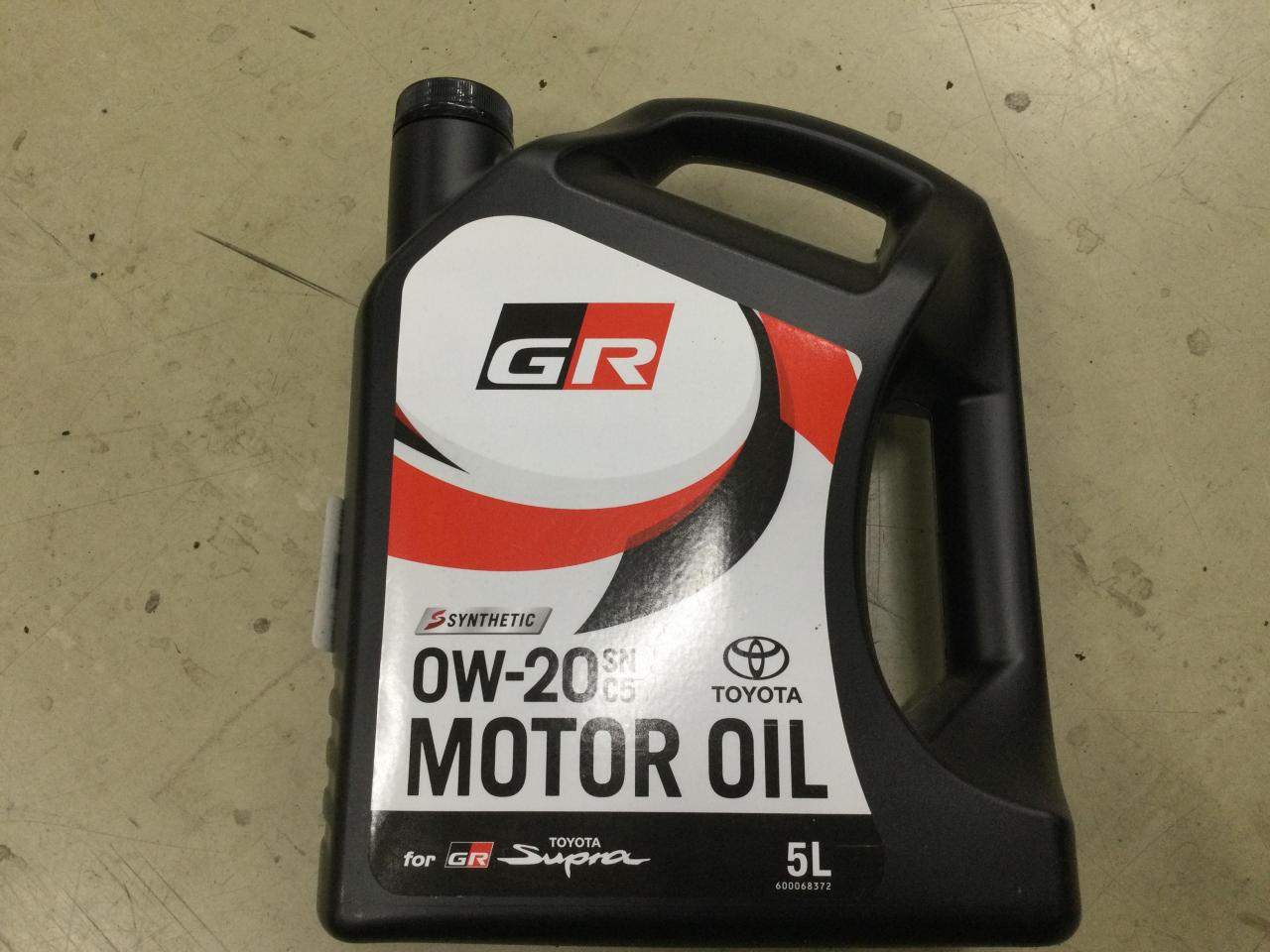 トヨタ純正 [08880-WA010] GR Supra 専用エンジンオイル 5L 1個 | 新古品 | アップガレージ 鈴鹿店 | カー用品 ...