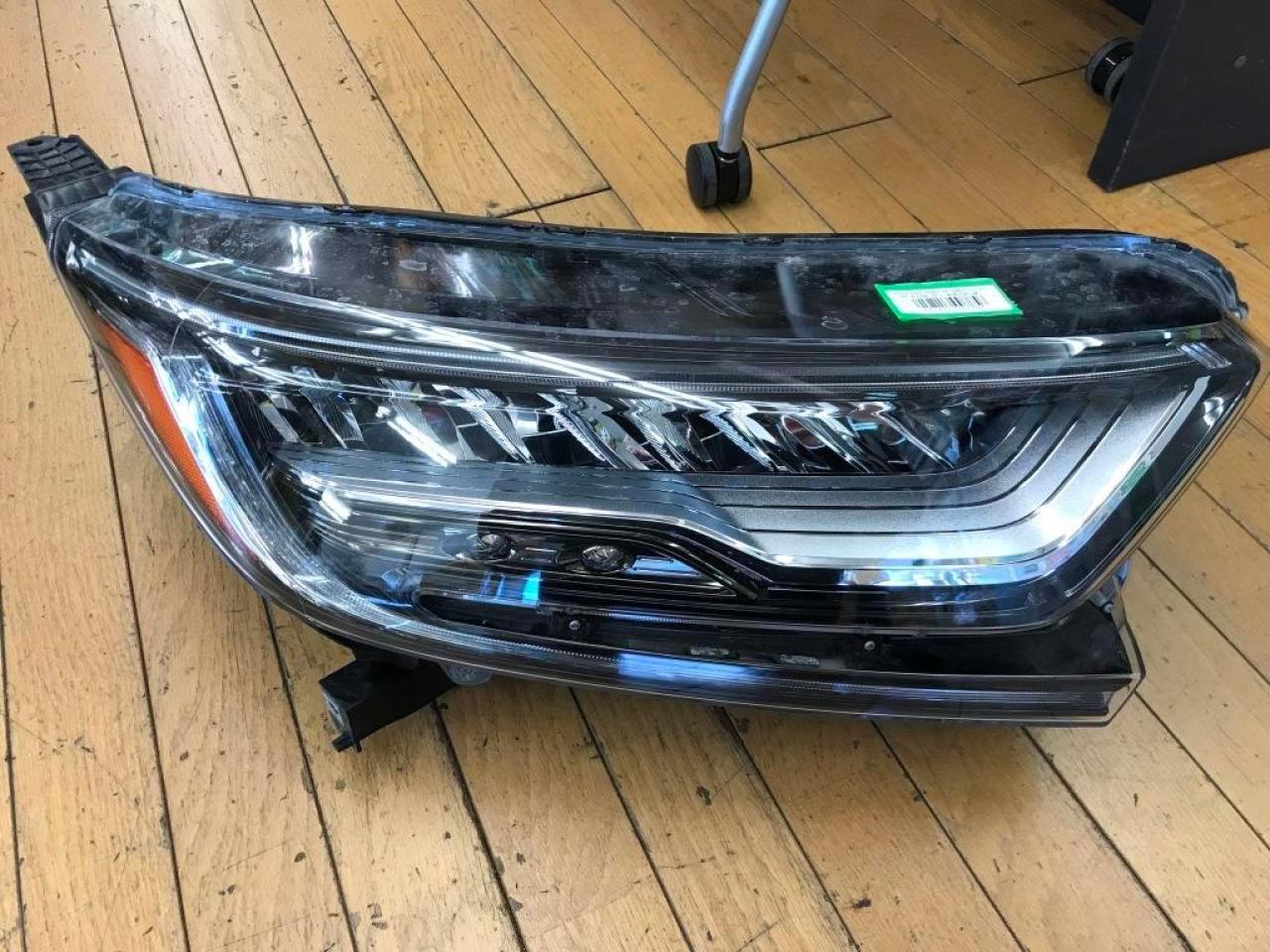 HONDA CR-V純正ヘッドライト RH | 中古品 | アップガレージ 岐阜店 | カー用品 ボディパーツ ヘッドライトを通販で購入する ...