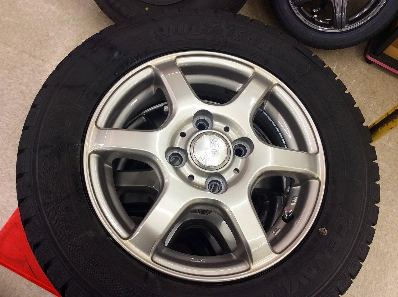 99 weds(ウェッズ) LAYCIA + GOODYEAR(グッドイヤー) ICE NAVI 7 165/65R13 4本 エブリィワゴン ...