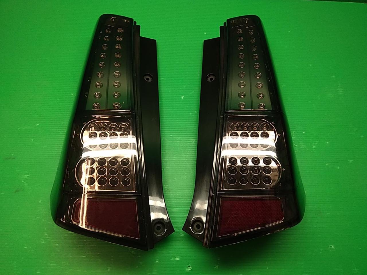 EAGLE EYES スモークLEDテールレンズ MH23/ワゴンR | カー用品 ボディパーツ テールレンズの通販 | アップガレージ 中古カー＆バイク用品の買取・販売専門店