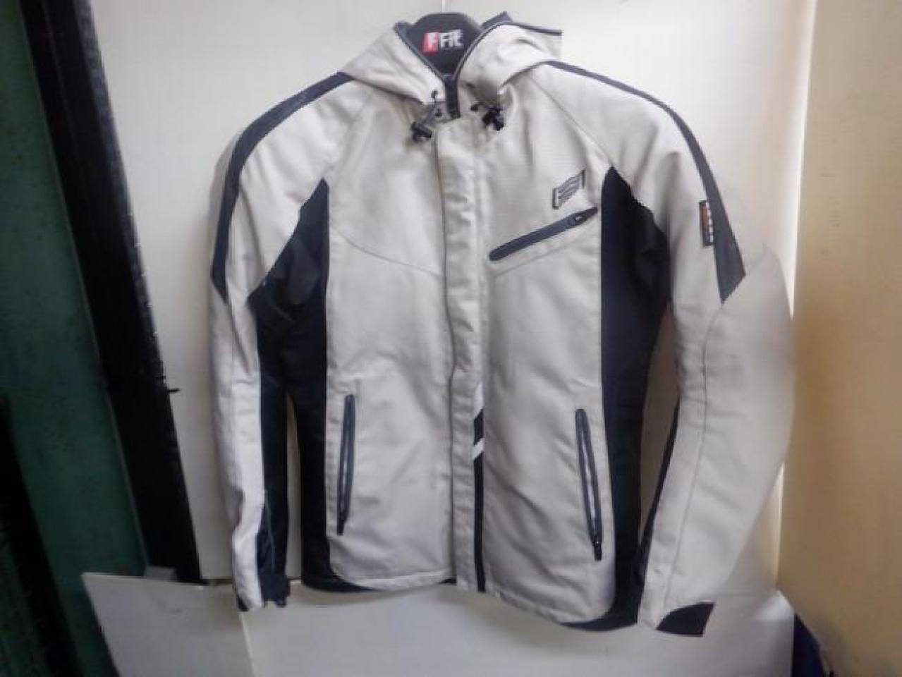 11HYOD ST-W Lite CELTIS JACKET | バイク用品 ウエア ジャケット(二輪)を通販で購入する | 中古カー＆バイク ...