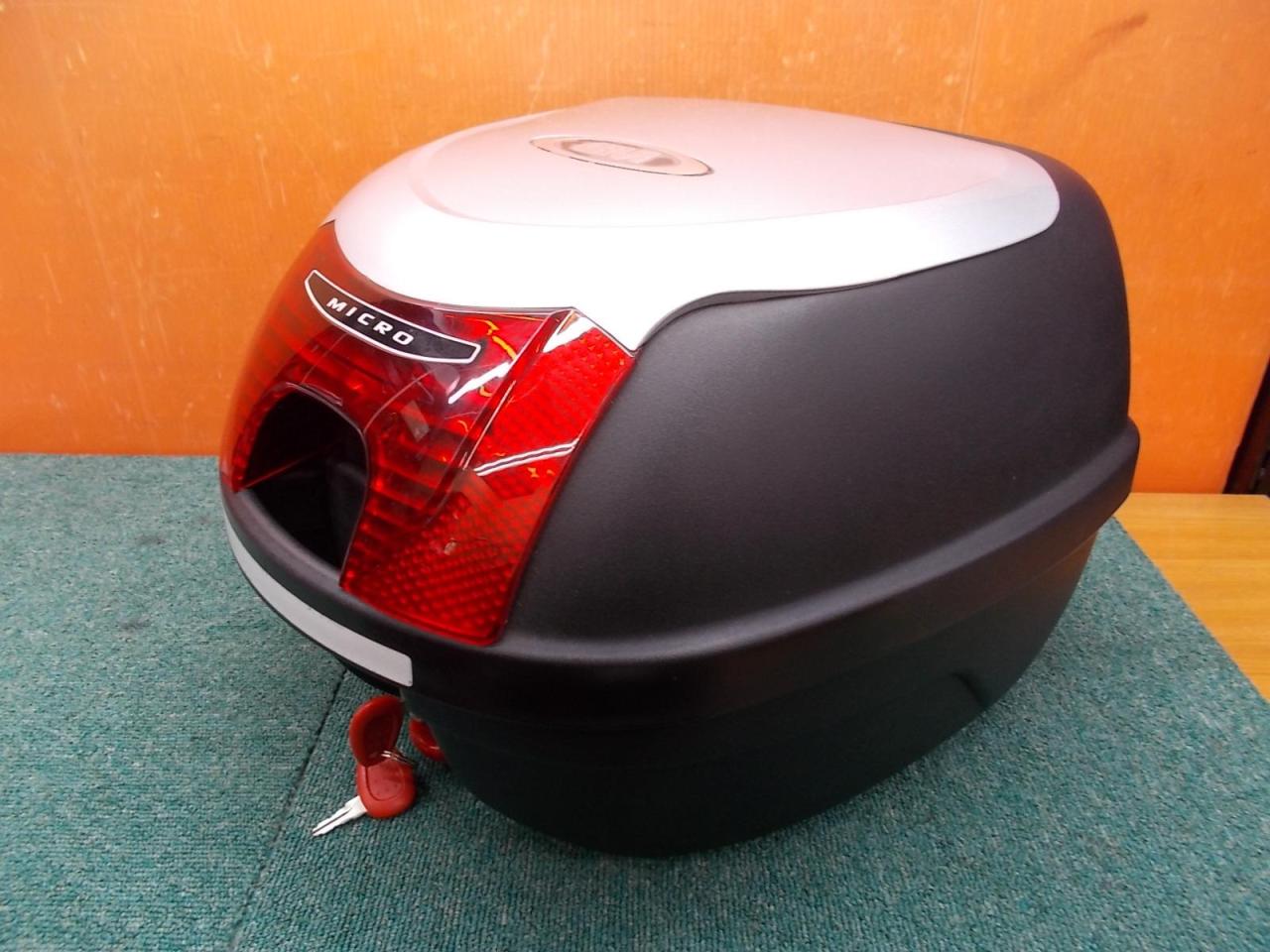 GIVI(ジビ) E26 MICRO(マイクロ) モノロックリアボックス 汎用 | 中古品 | アップガレージ ライダースナップス前橋インター店 | バイク用品 ツーリング用品 BOX(二輪 ...