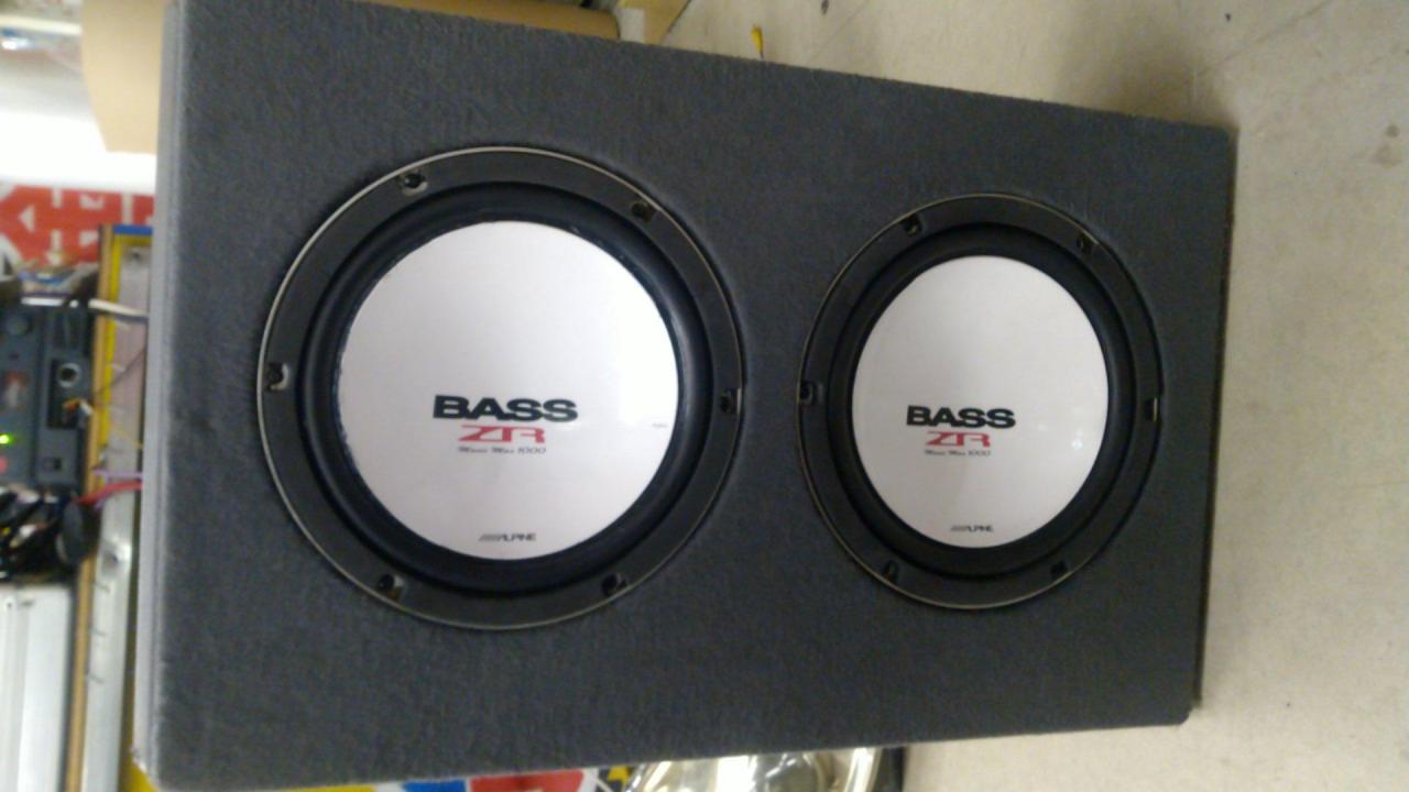 ALPINE(アルパイン) BASS ZR 1000 2発BOX付きサブウーファー | 中古品 | アップガレージ 国立府中インター店 ...