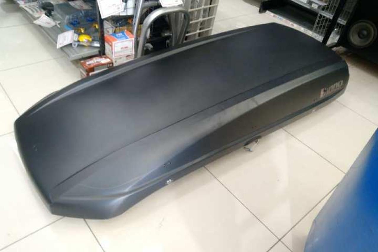 INNO/RV-INNO(イノー)ルーフBOX BRQ124 SHADOW124 両開きタイプ | カー用品 キャリア ルーフBOXを通販で購入する | 中古カー＆バイク用品の販売ならアップガレージ