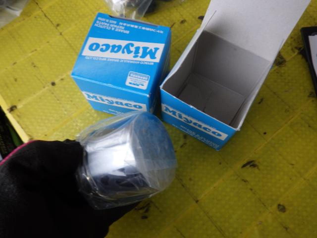 【税込3,300円】MIYACO(ミヤコ) CPT-82 ブレーキピストン 2個セット | カー用品 ブレーキ系 その他ブレーキ系を通販で購入 ...