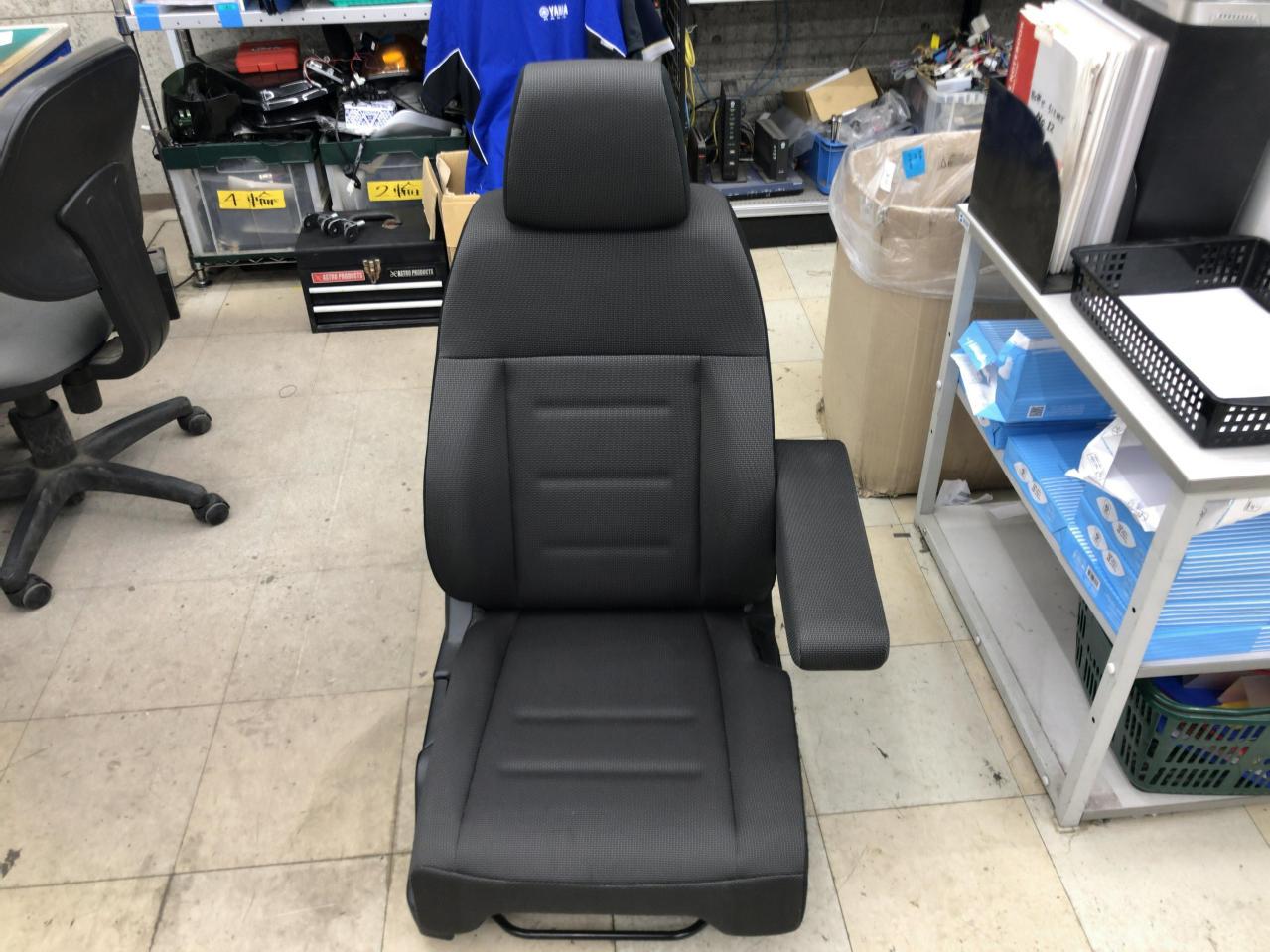 HONDA 純正シート | カー用品 シート リクライニングシート(その他)を通販で購入する | 中古カー＆バイク用品の販売ならアップガレージ