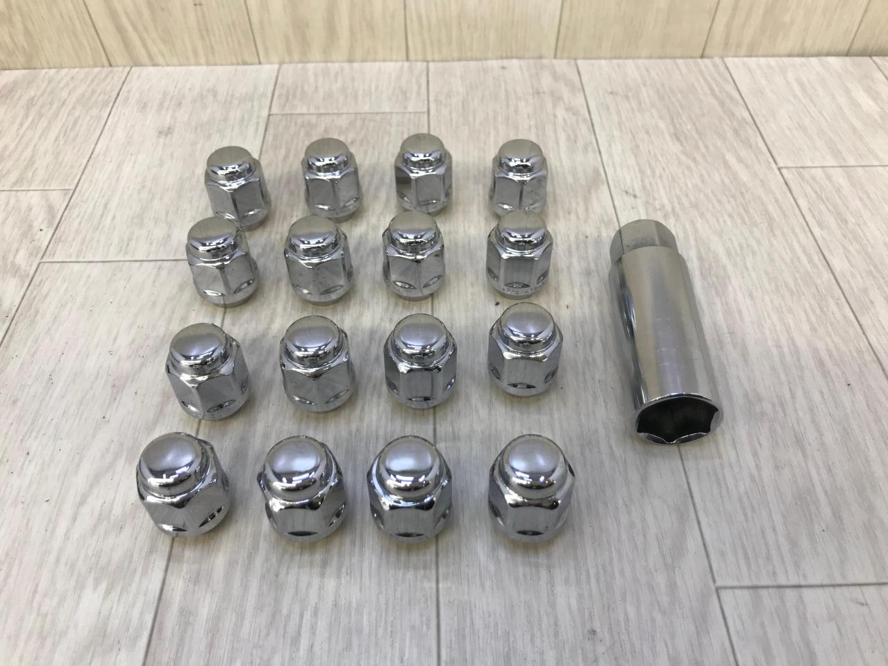 Wepro ホイールナット 16個 M12×P1.5 | カー用品 タイヤホイール関連 取付ナットを通販で購入する | 中古カー＆バイク用品の販売ならアップガレージ