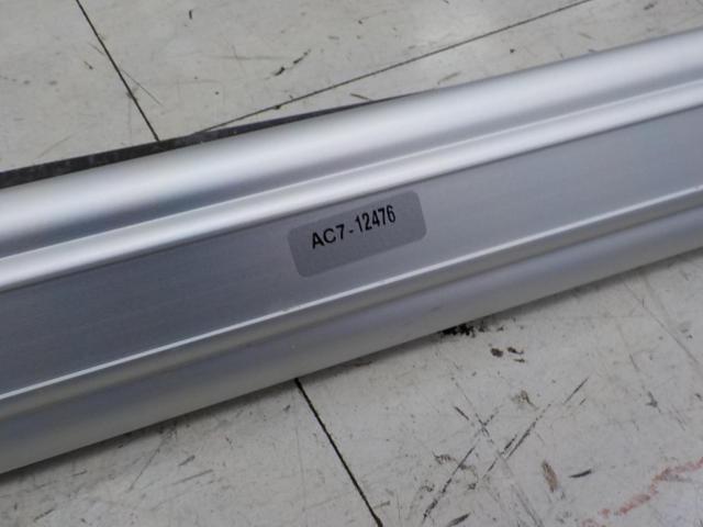 THULE(スーリー) 862 アルミエアロバー★見た目も良し★ | カー用品 キャリア その他キャリアを通販で購入する | 中古カー＆バイク ...