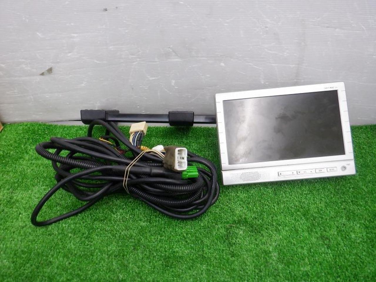 値下しました】トヨタ純正(TOYOTA) V8T-R55 | カー用品 モニター・地デジ その他モニターを通販で購入する | 中古カー＆バイク ...