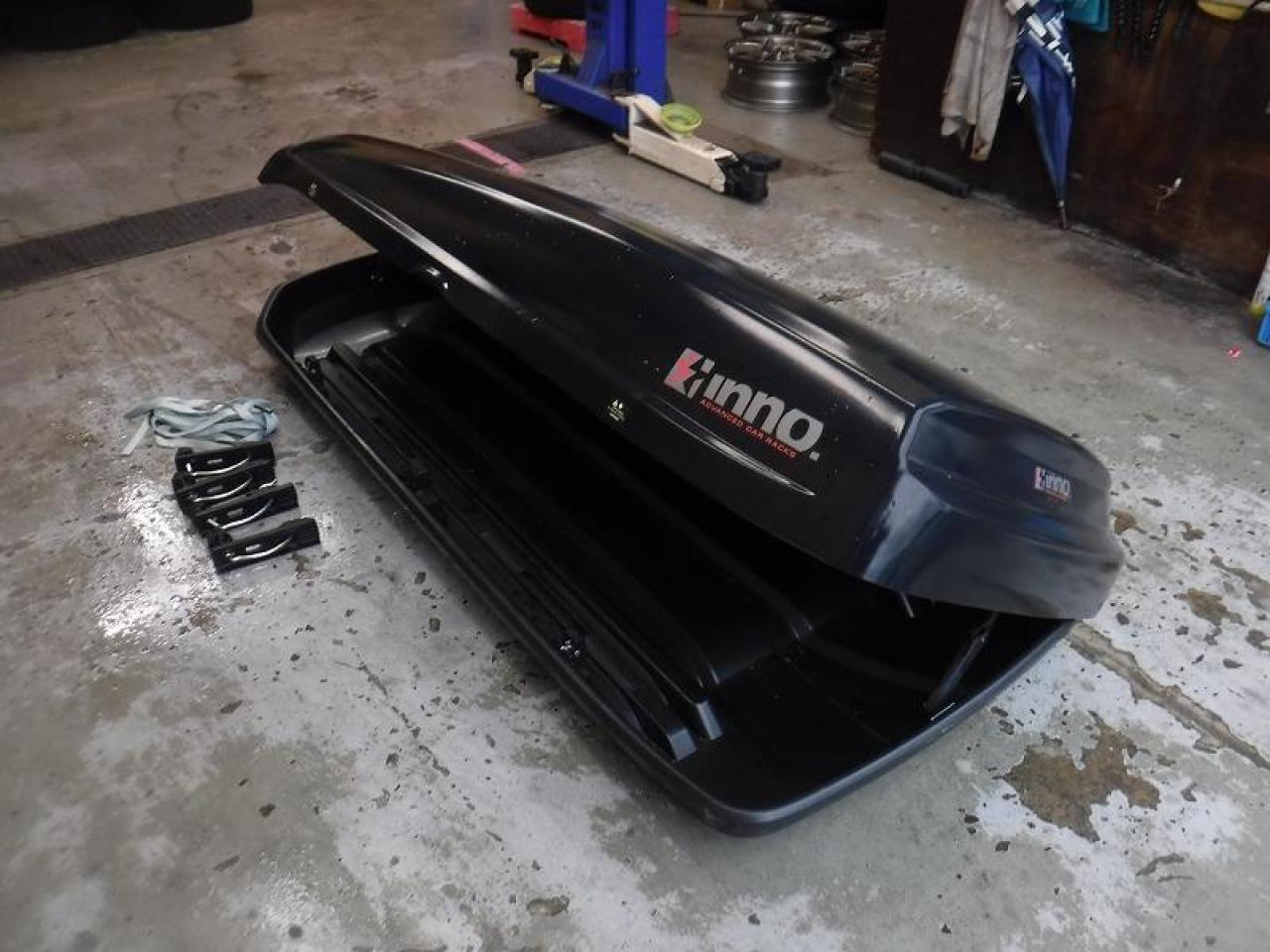 INNO/RV-INNO(イノー) BRQ124 SHADOW124 | カー用品 キャリア ルーフBOXを通販で購入する | 中古カー＆バイク用品の販売ならアップガレージ