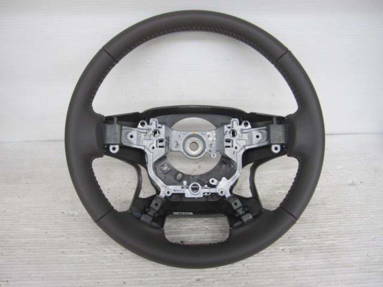 TOYOTA 150系 ランドクルーザープラド 後期純正ステアリング | カー用品 インテリア ステアリングを通販で購入する | 中古カー ...