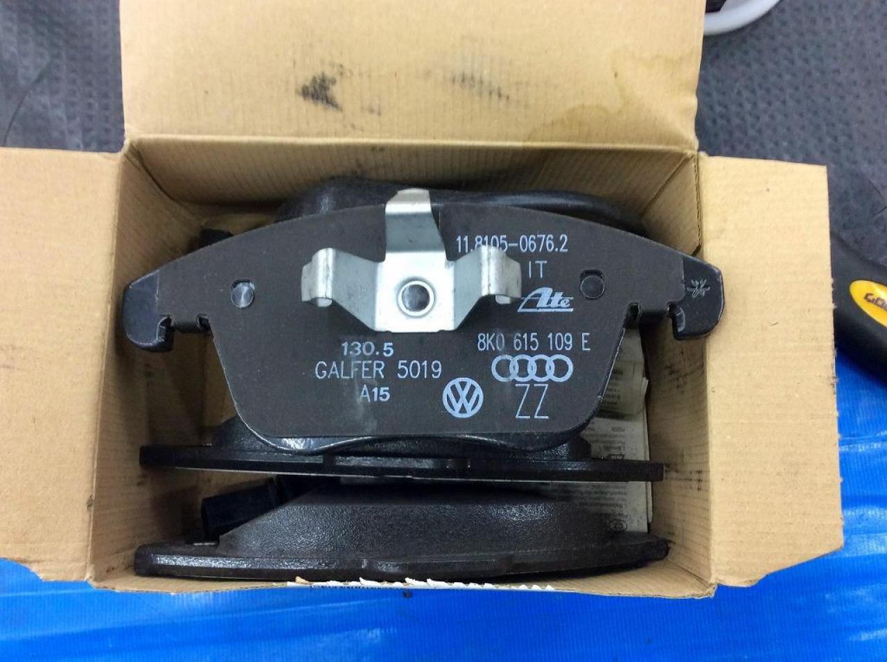 ※AUDI (A4 A5 S4 S5 Q5 RS5) / リア ブレーキパッド セット / 8K0698451・8K0698451A ...