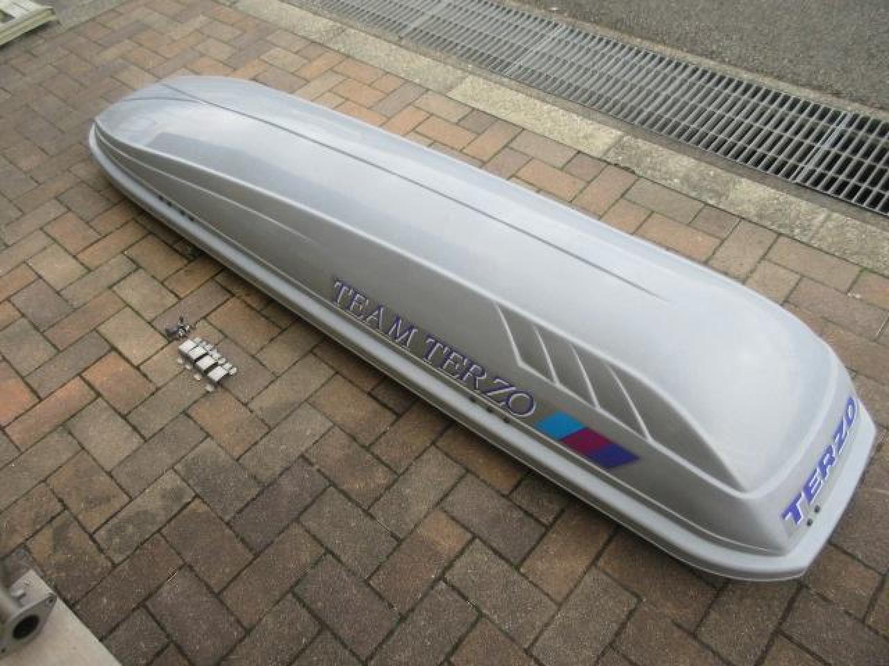 TERZO(テルッツォ) ルーフボックス | カー用品 キャリア ルーフBOXを通販で購入する | 中古カー＆バイク用品の販売ならアップガレージ