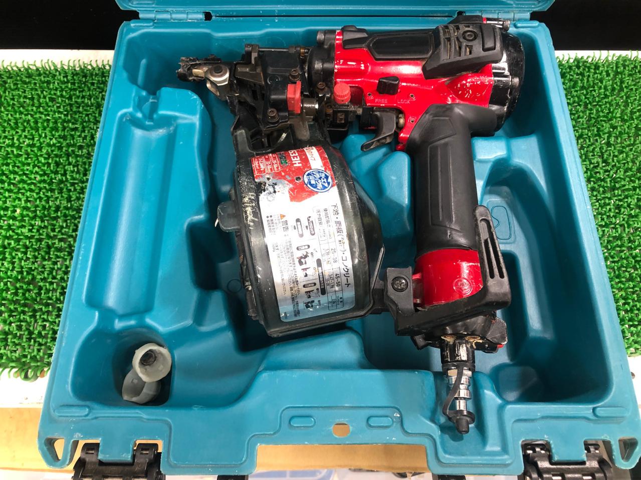 makita マキタ 高圧 50mm 釘打ち機 AN533H ケース付き | 工具 エアーツール エア釘打機の通販 | アップガレージ 中古カー＆バイク用品の買取・販売専門店