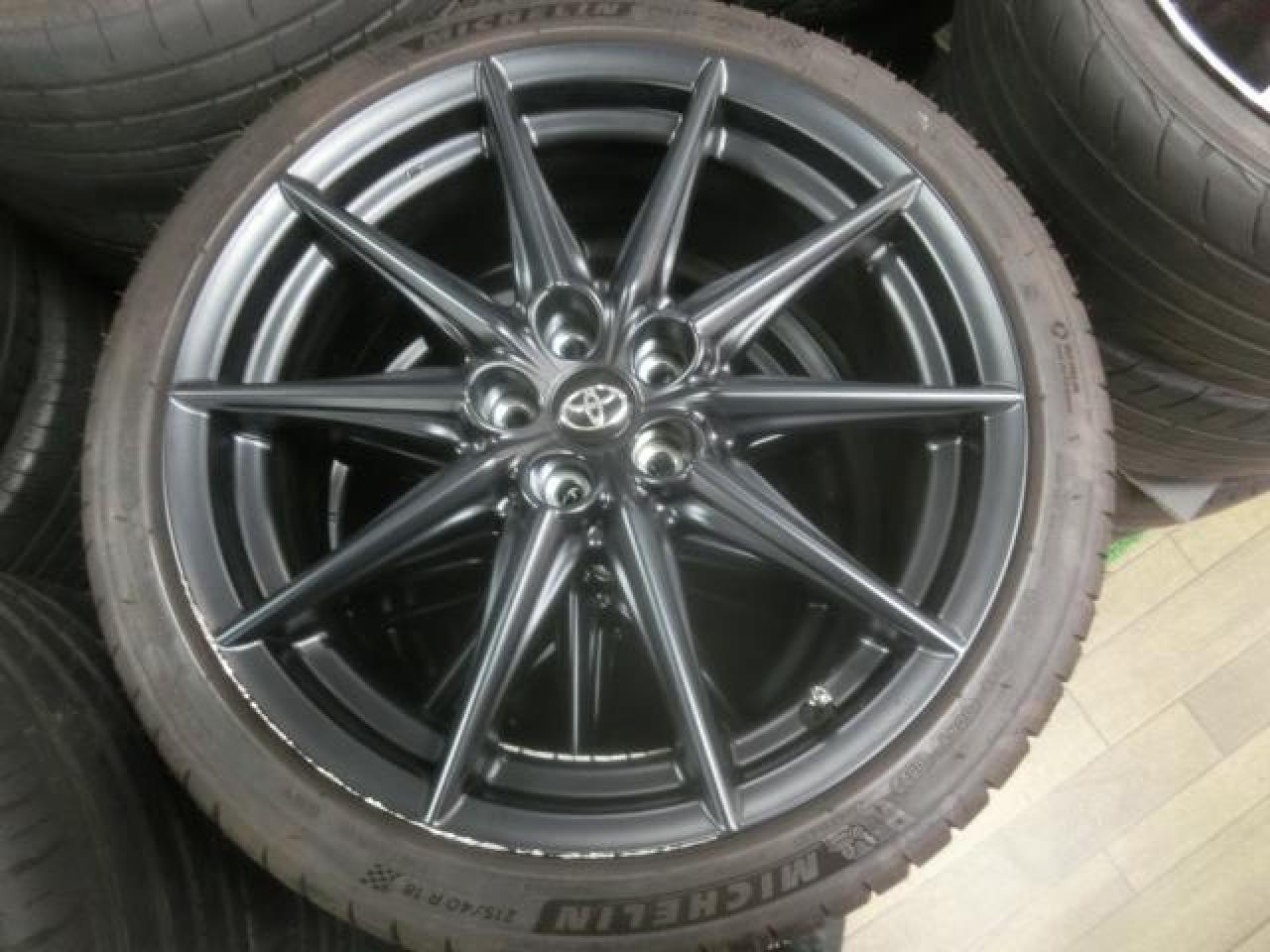 トヨタ純正(TOYOTA) GR86/ZN8純正ホイール + MICHELIN(ミシュラン)Pilot Sport 4 PS4 ...